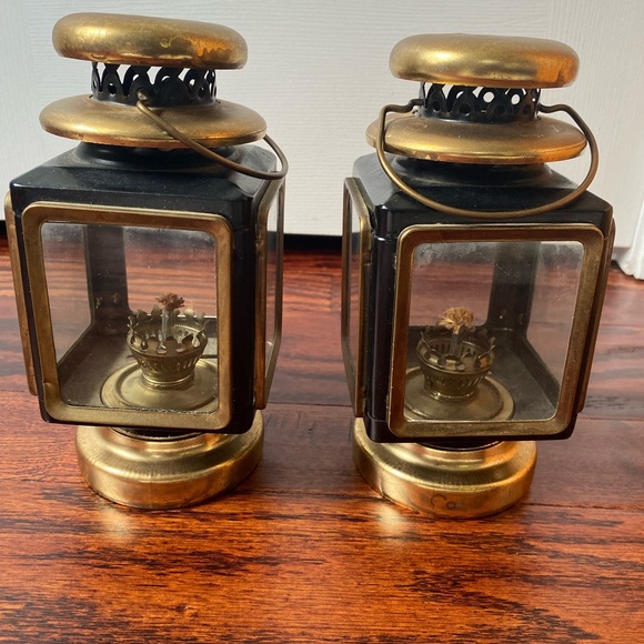Source Unknown | Accents | Pair Of Vtg Carriagecarhurricane Oil ...